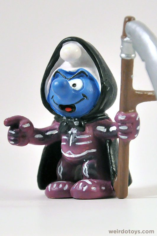 Happy Smurfoween! - Weirdo Toys